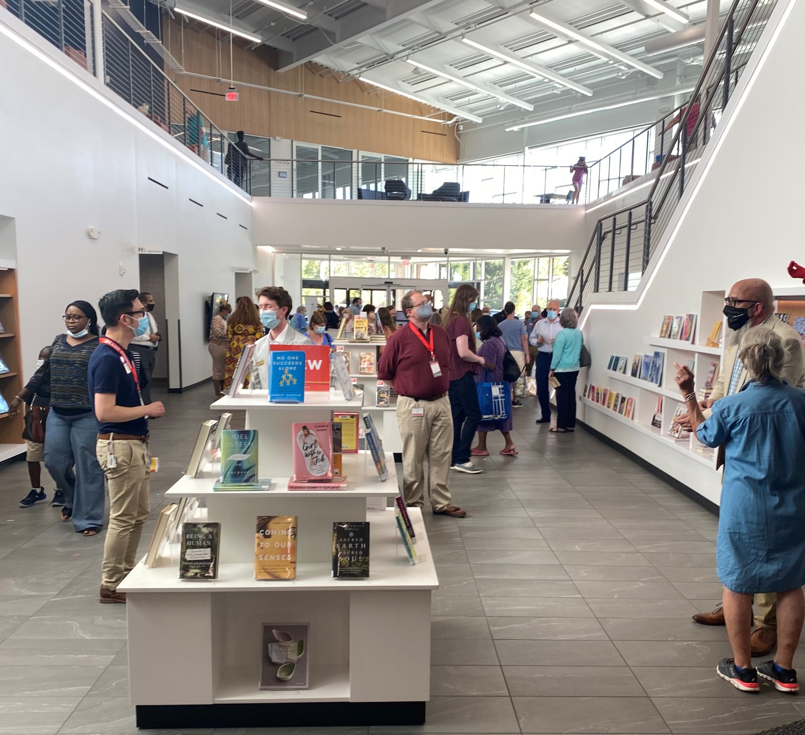New Karl Road Branch Columbus Library opens to public – New Americans ...