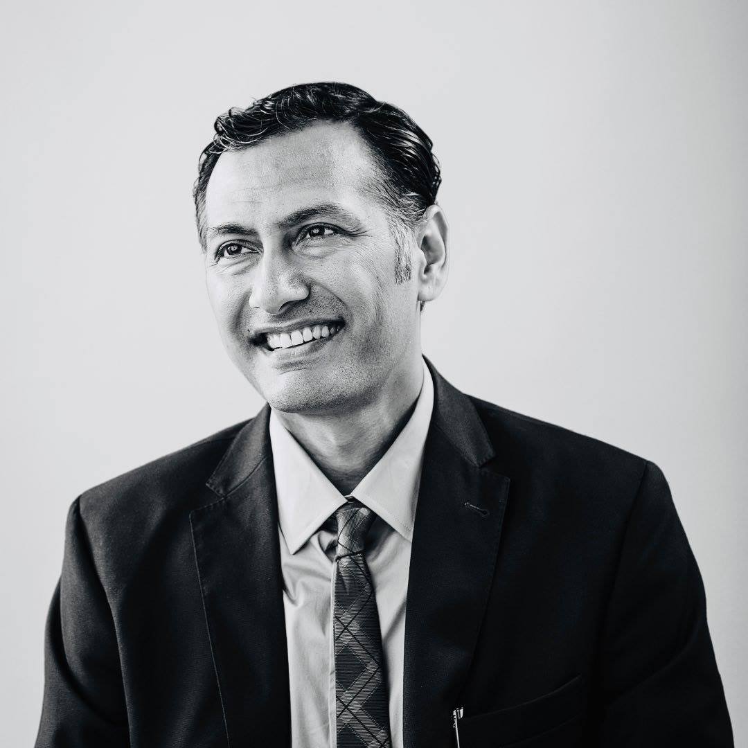 Imran Malik wins Living Faith Awards – New Americans MagazineNew Americans Magazine